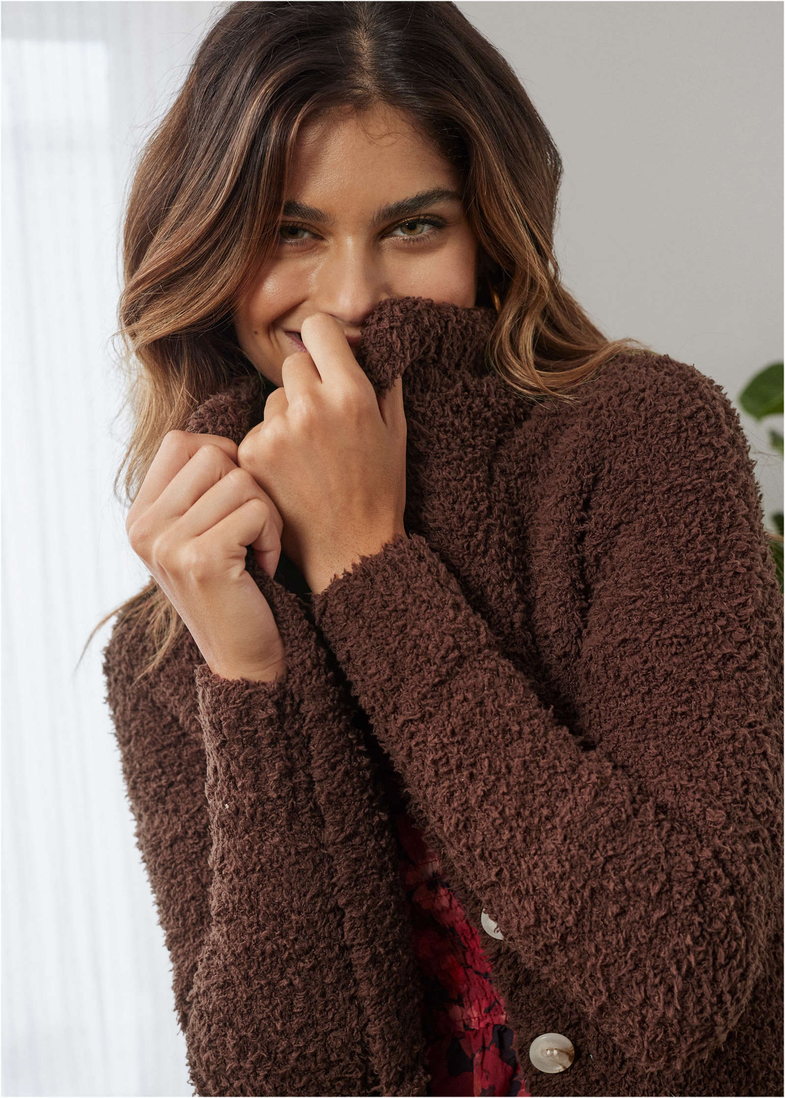Women's Sweaters – Sexy Sweaters, Pullover Sweaters & Cardigans | VENUS